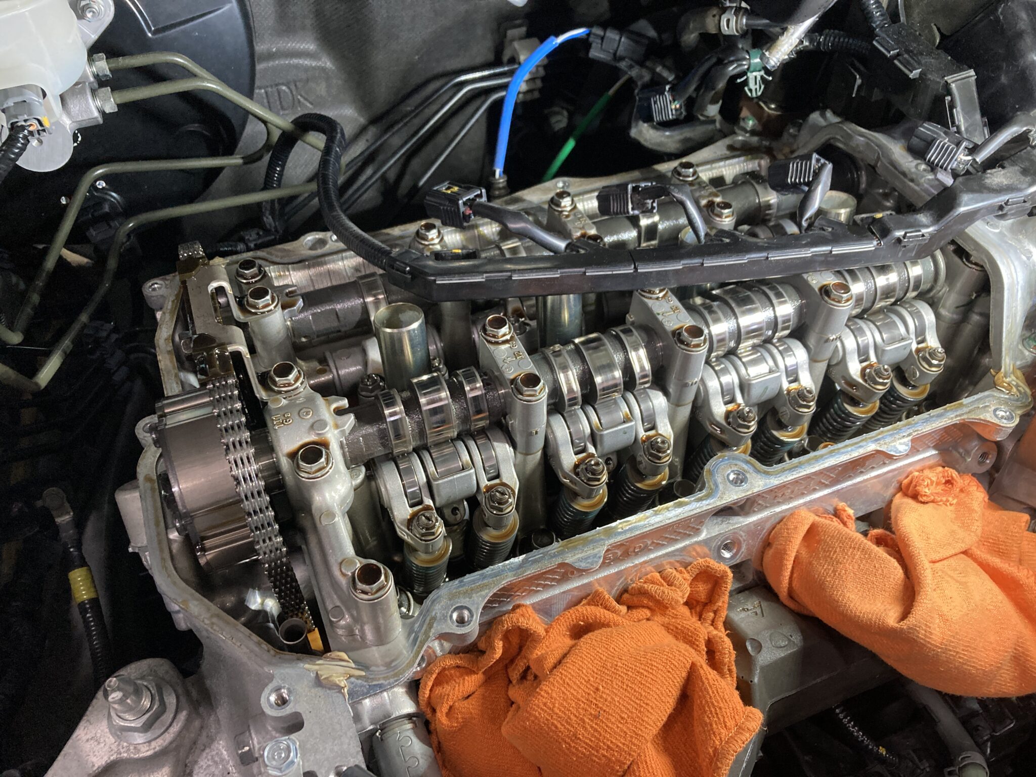 エンジン異音でお預かり。フリードのVTCアクチュエーターを交換しました | てっちゃんのひとりごと